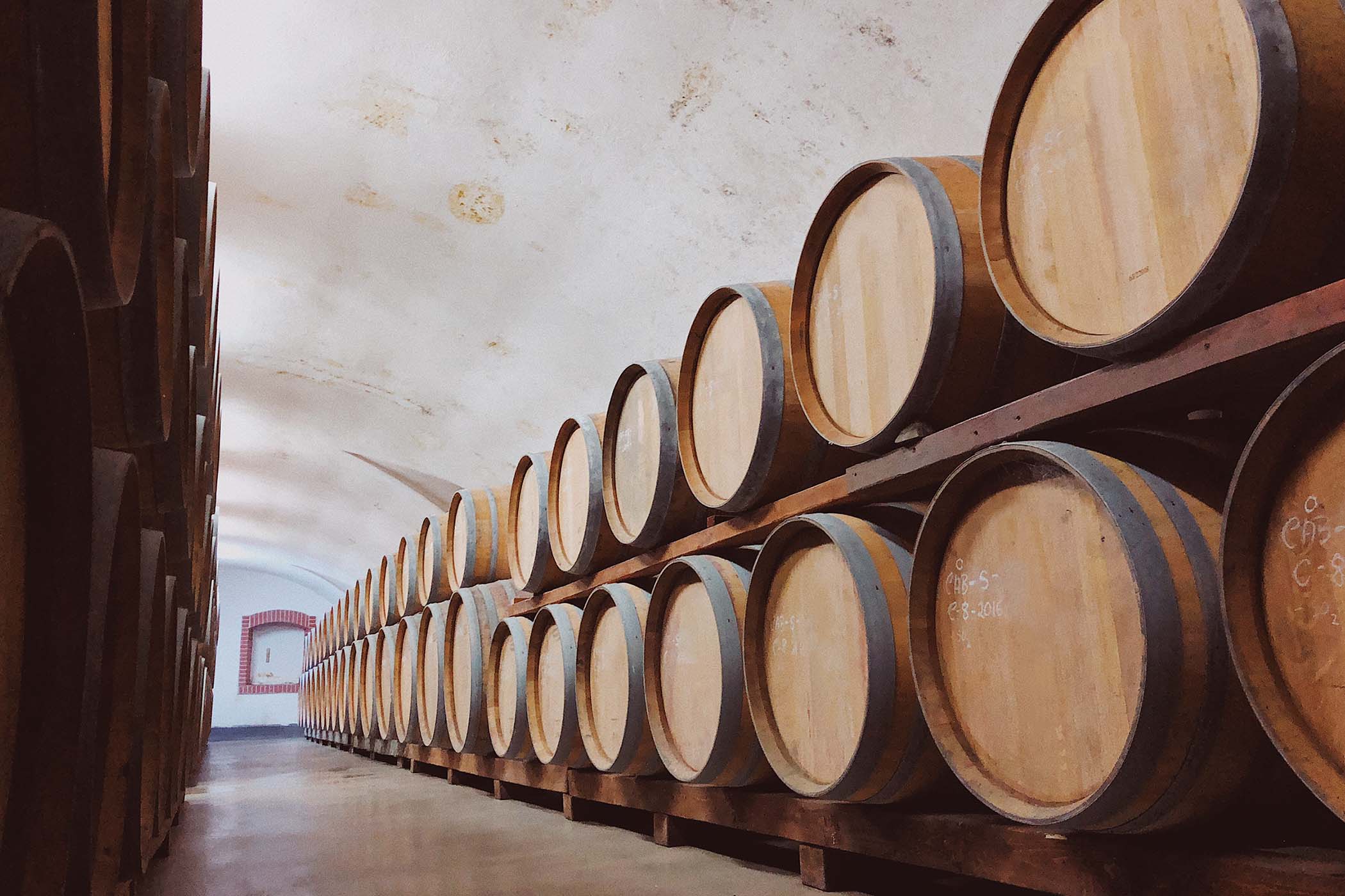 Paradis Wine & Spirits